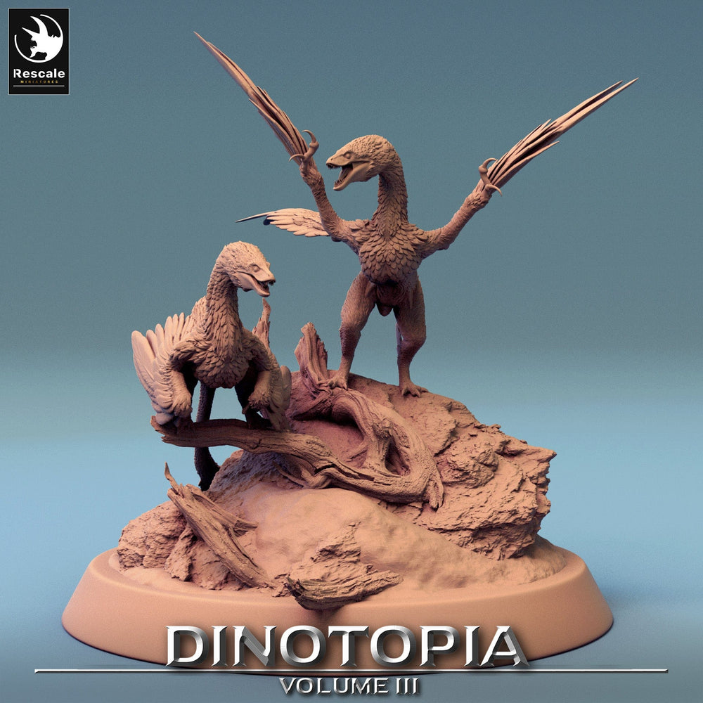 Microraptor Rock Dinosaur Tabletop Miniature | Qumi